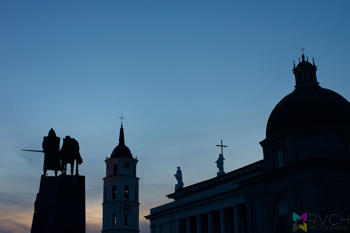Euro Road Trip – Vilnius - RVCH Photography